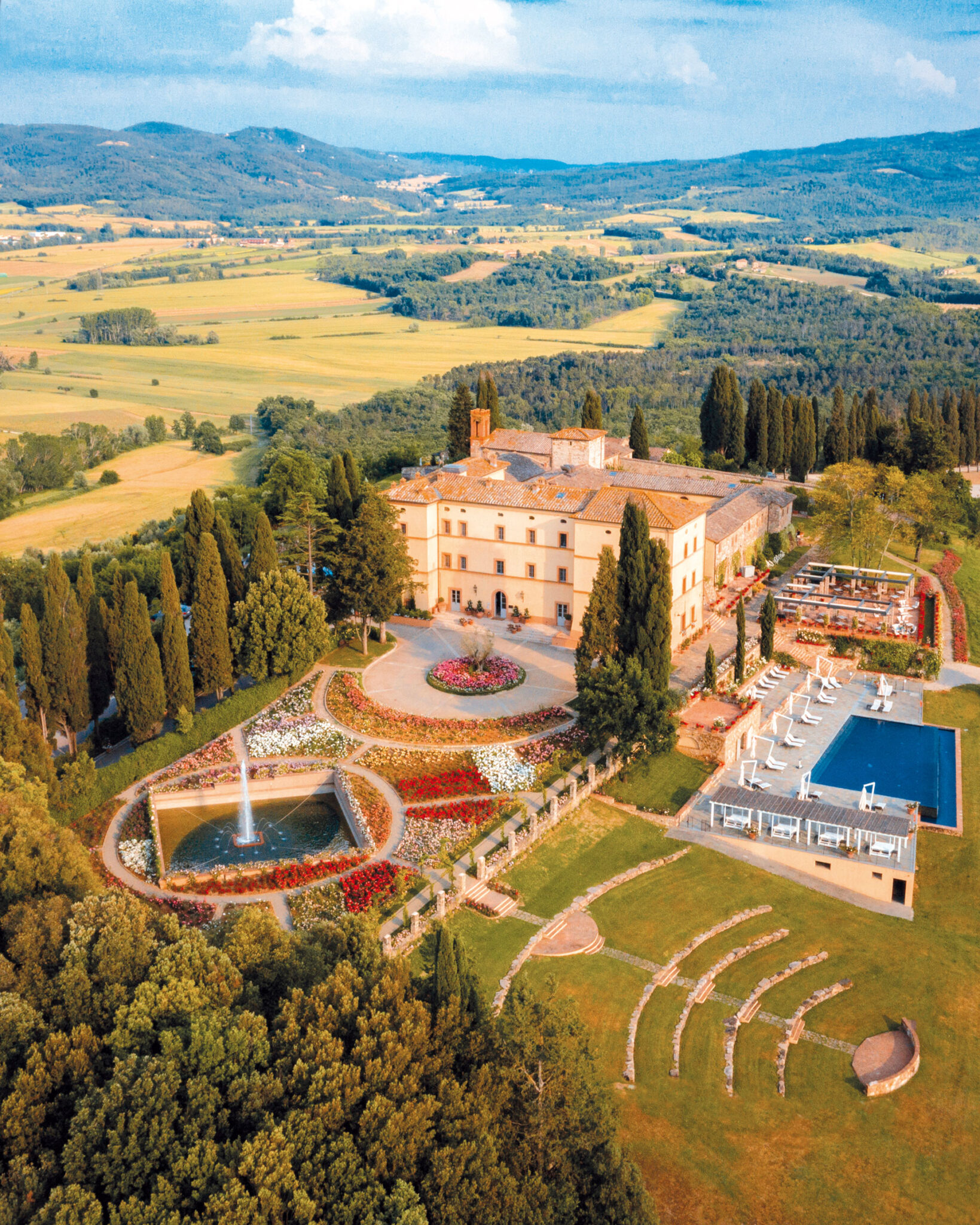 Castello di Casole, a Belmond Hotel: il fascino antico del comfort moderno