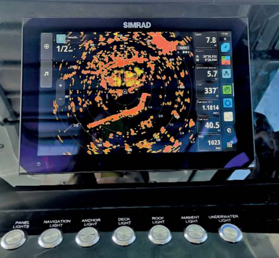 A bordo con Simrad