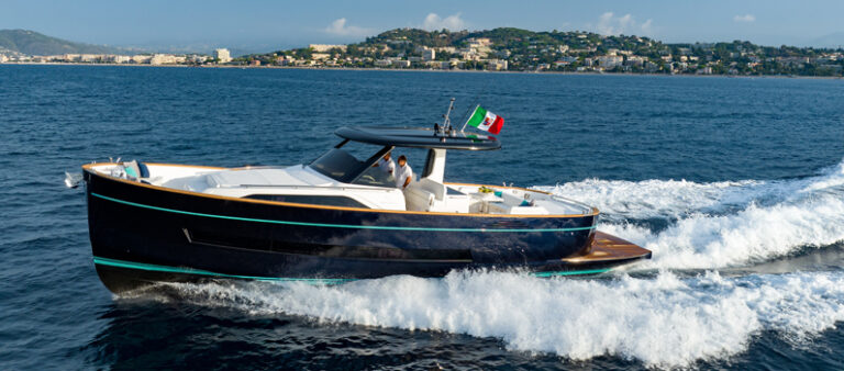 Gozzo 45: la novità di Apreamare al Cannes Yachting Festival