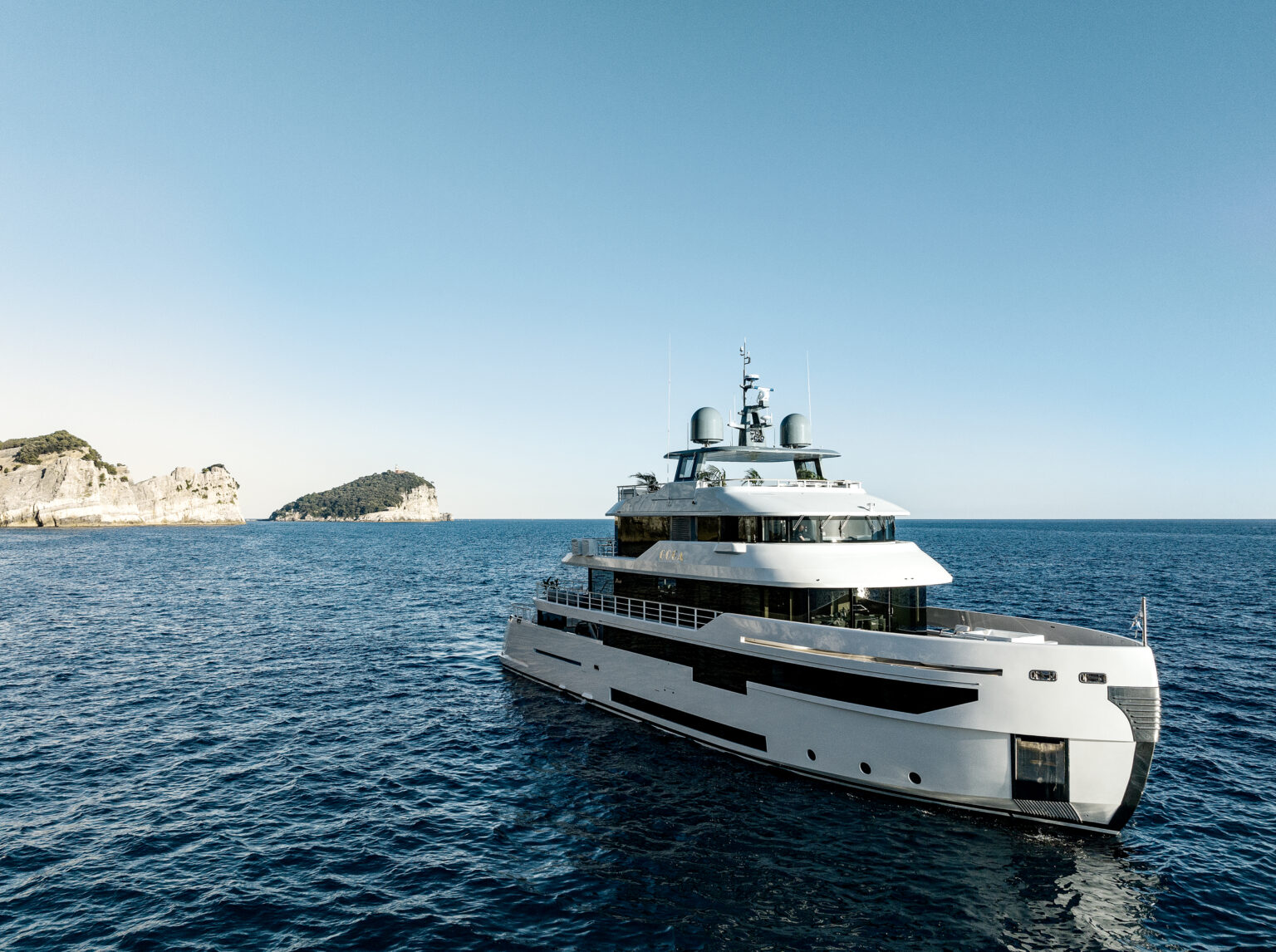 Benetti: Un Viaggio nella Storia dell'Eccellenza Nautica Italiana