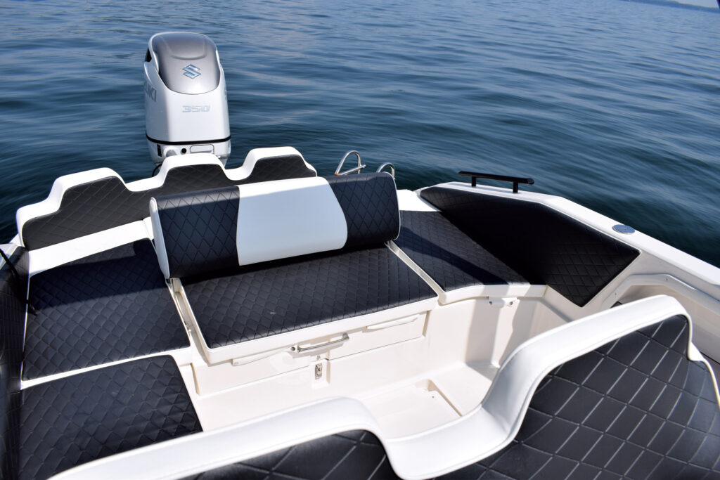 AS Marine 28 GLX: Eleganza e Potenza con il Suzuki DF350AMD